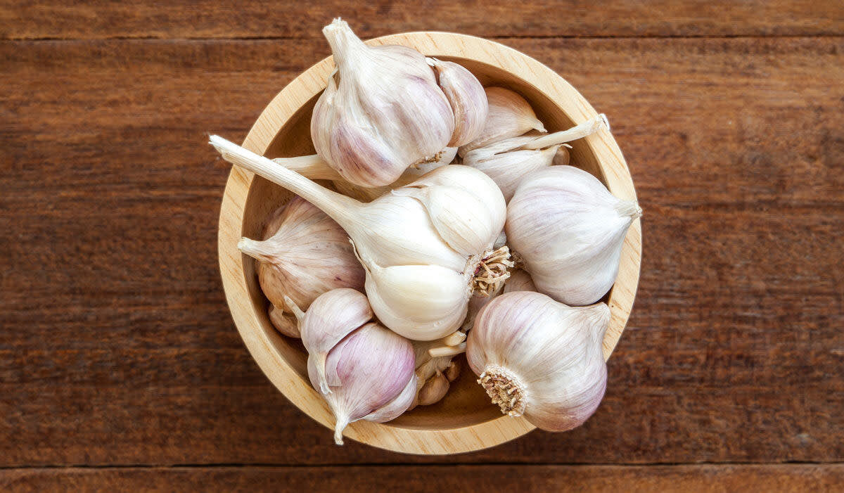 Garlic Bulb – The Cotswold Veg Box Company